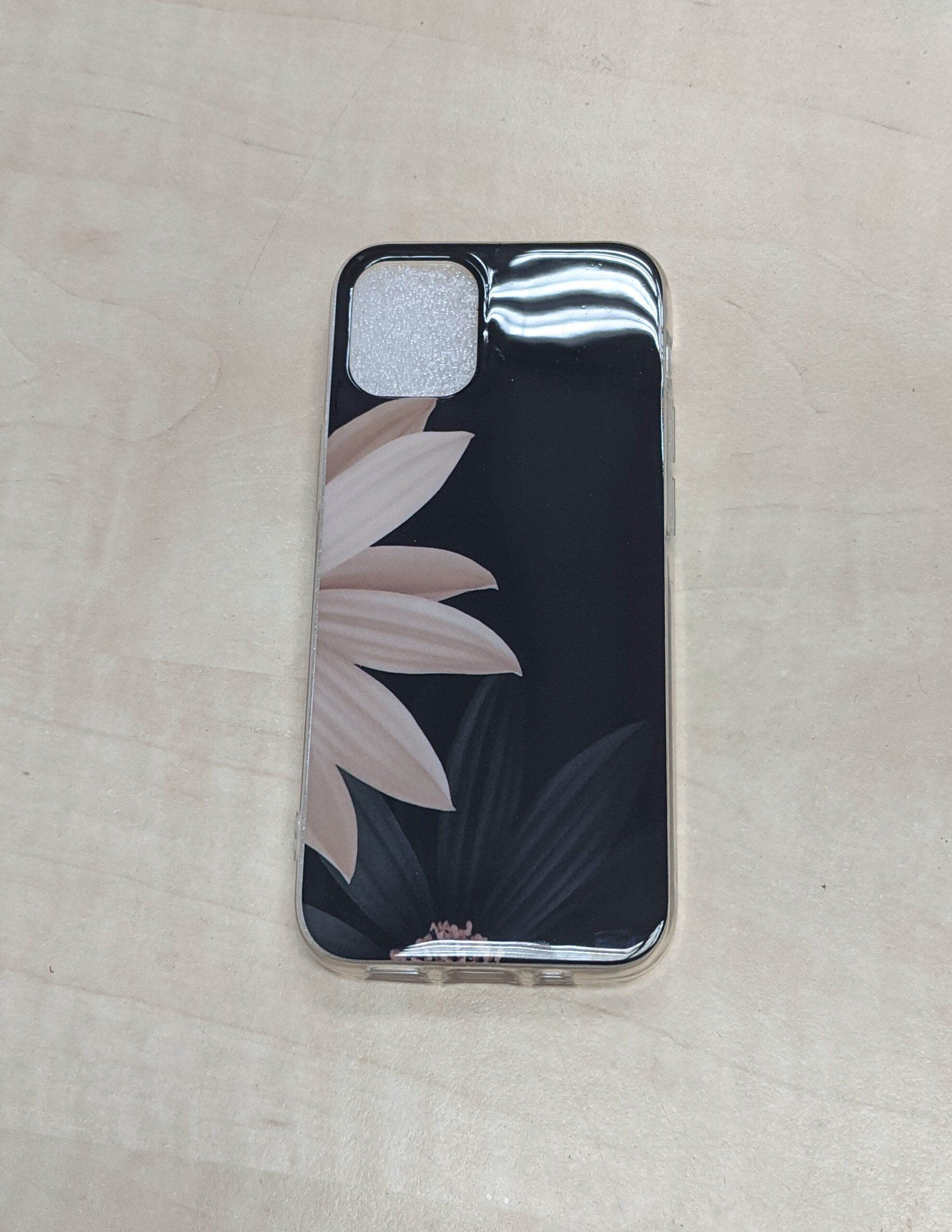 Husa telefon Plastic iPhone 12 Mini 5.4 black flower - TinTom.ro ...